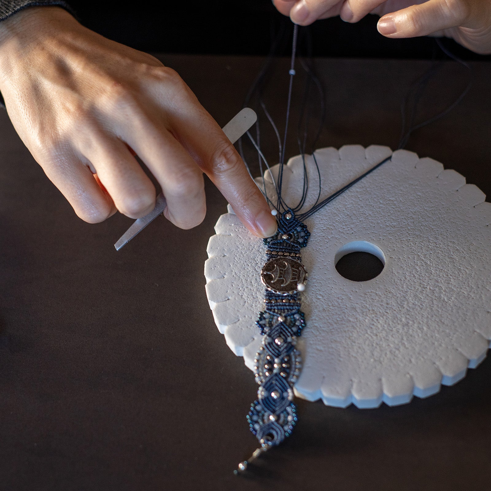 4 Rolls Nylon Beading Thread Knotting Cord 0.8mm 50 Yards Satin String ...